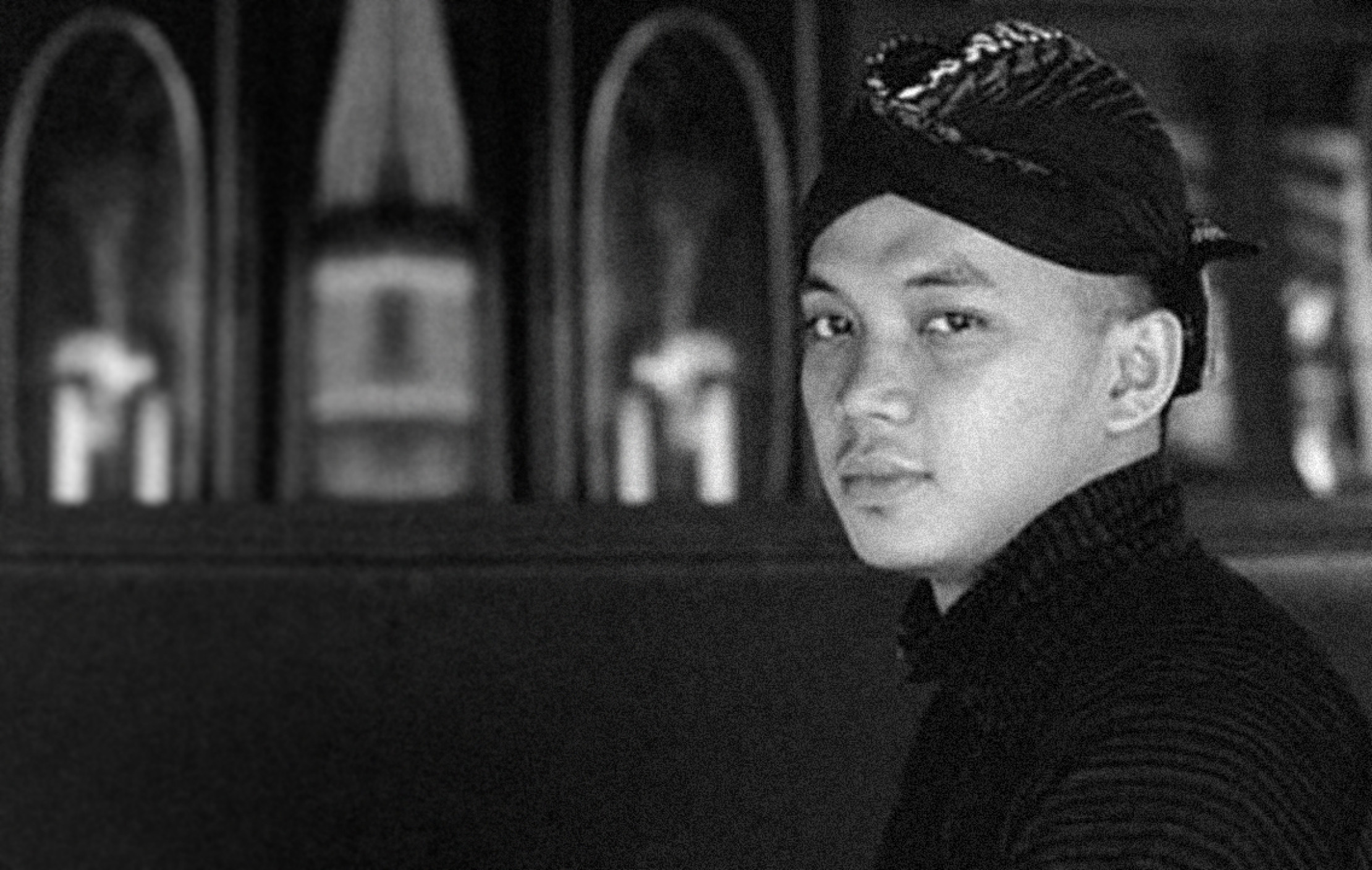 YOPPY PIETER: ”FOTOGRAFI BISA BERBAHAYA DAN BERMANFAAT”