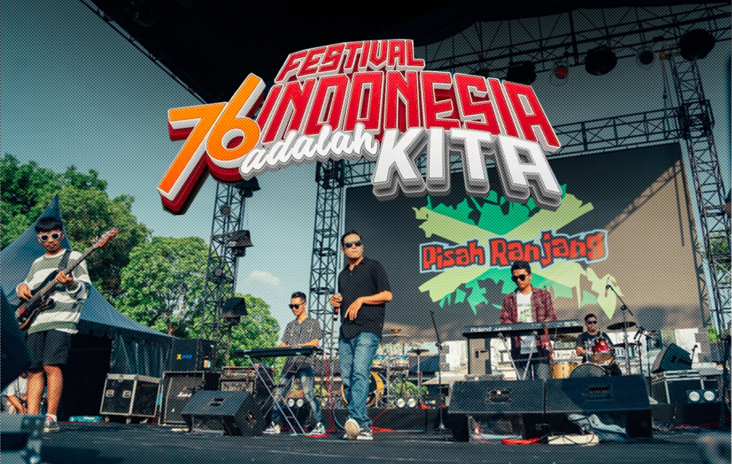 PISAH RANJANG BAND DAN SKENA MUSIK SOLO DI FESTIVAL 76 INDONESIA ADALAH ...