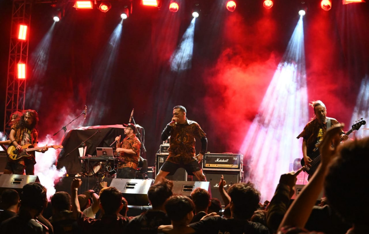 PESTA SKENA SURAKARTA DALAM 67 TAHUN LOKANANTA